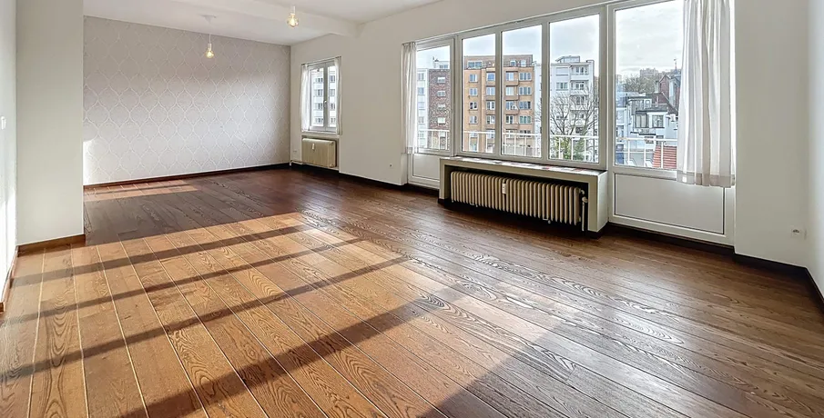Boulevard Guillaume Van Haelen, Forest - 6 kamer appartement in Forest