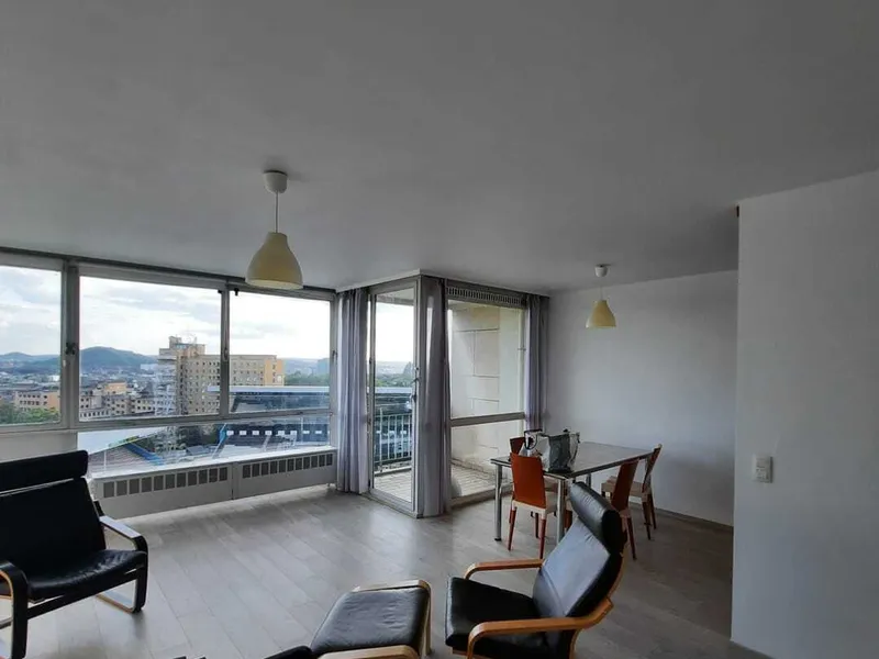 Rue De La Neuville, Charleroi - 7 kamer appartement in Charleroi
