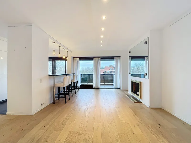 Avenue FranÃ§ois Folie, Uccle - 8 kamer appartement in Uccle