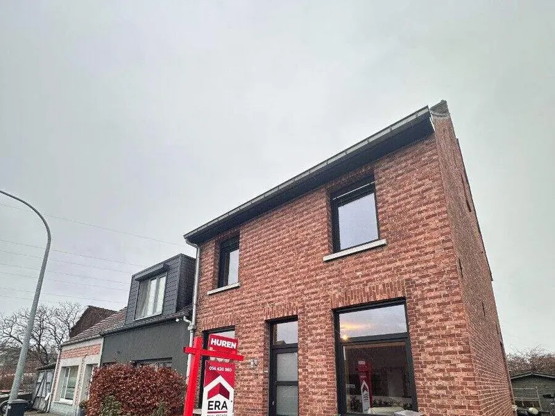 Postelsesteenweg, Mol - 3 kamer huis / rijhuis in Mol