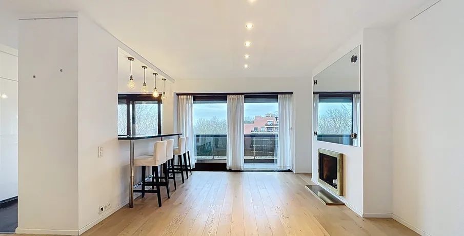 Avenue FranÃ§ois Folie, Uccle - 8 kamer appartement in Uccle