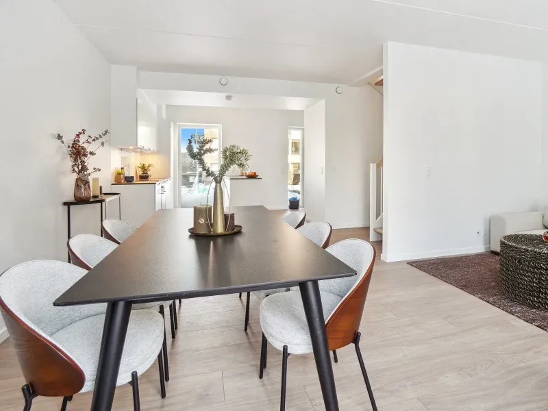 Søndervangs Allé, Viby J - 4 værelses hus / rækkehus i Viby J