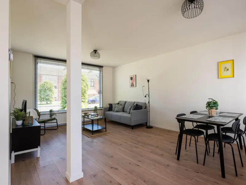 Zeelandiastraat, Sas van Gent - 5 kamer huis / rijtjeshuis in Sas van Gent