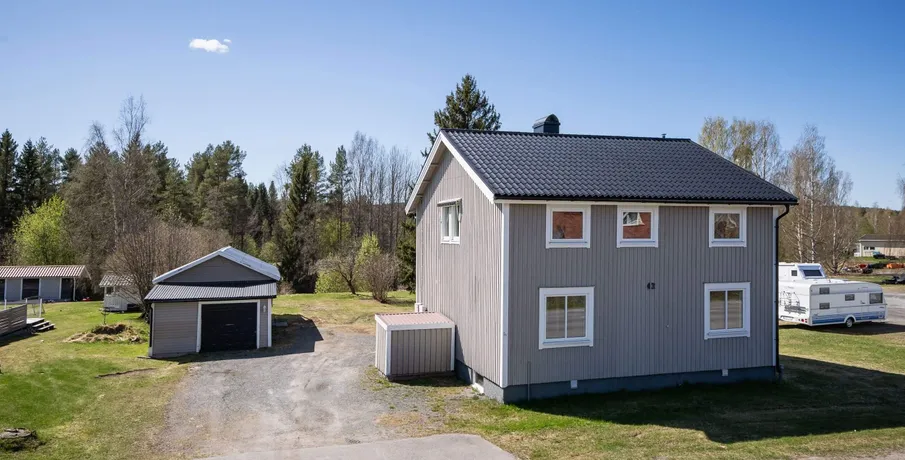 Gullringsvägen, Kusmark - 7 rums lägenhet i Kusmark