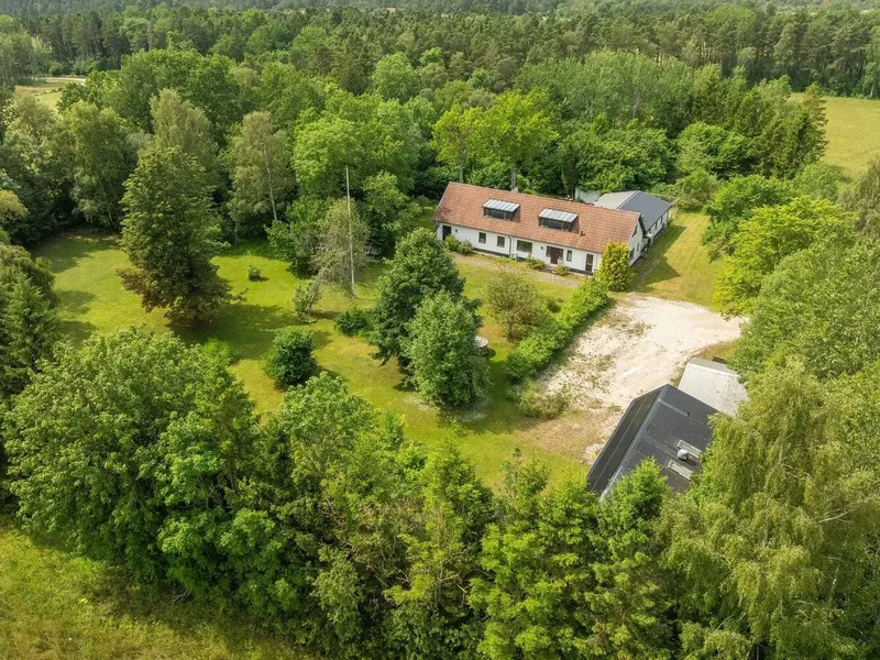 OTHEM FILE, Slite - 7 rums lägenhet i Slite