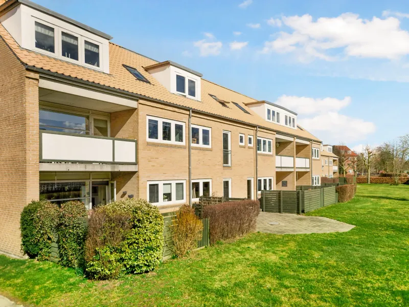 Falen, Odense C - 4 værelses lejlighed i Odense C