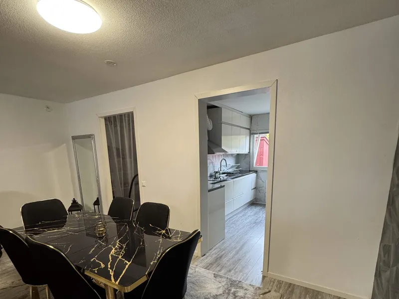 Sandeslättskroken, Angered - 5 rums hus / radhus i Angered