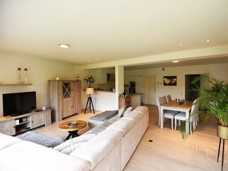 Adegem-Dorp, Adegem - 2 kamer appartement in Adegem