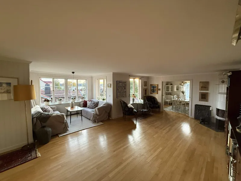 Stora Gatan, Sigtuna - 8 rums lägenhet i Sigtuna